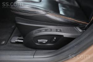 Brūns Volvo V40 2013 Rīga, ar dzinēja tilpumu 2.00 L un nobraukumu 322 tūkst. km par 8490 €, foto 20 vietnē AUTOMOTO.COM.LV