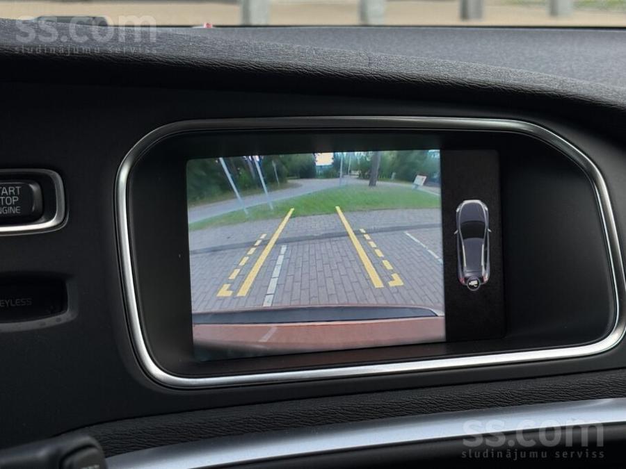 Brown Volvo V40 2013 in Jurmala, with an engine capacity of 2.50 L and mileage of 0 thousand km for 8800 €, photo 39 on AUTOMOTO.COM.LV