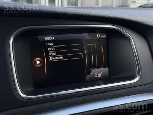 Brown Volvo V40 2013 in Jurmala, with an engine capacity of 2.50 L and mileage of 0 thousand km for 8800 €, photo 48 on AUTOMOTO.COM.LV