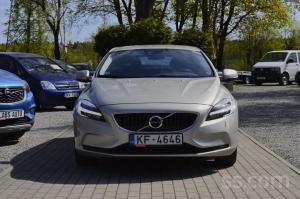 Brūns Volvo V40 2017 Tukums, ar dzinēja tilpumu 1.50 L un nobraukumu 46 tūkst. km par 1000 €, foto 2 vietnē AUTOMOTO.COM.LV