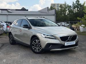 Brown Volvo V40 2017 in Mazeikiai, with an engine capacity of 2.00 L and mileage of 283 thousand km for 10700 €, photo 3 on AUTOMOTO.COM.LV