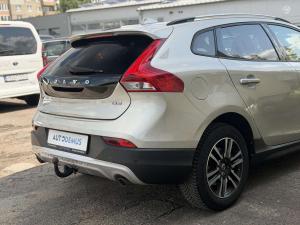 Brown Volvo V40 2017 in Mazeikiai, with an engine capacity of 2.00 L and mileage of 283 thousand km for 10700 €, photo 9 on AUTOMOTO.COM.LV