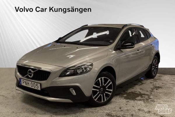 Brūns Volvo V40 2018 Kauņa, ar dzinēja tilpumu 0.00 L un nobraukumu 51 tūkst. km par 21396 €, foto 1 vietnē AUTOMOTO.COM.LV