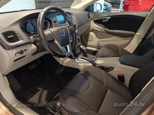Brūns Volvo V40 2013 Tallina, ar dzinēja tilpumu 1.60 L un nobraukumu 61 tūkst. km par 9300 €, foto 7 vietnē AUTOMOTO.COM.LV