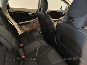 Brūns Volvo V40 2013 Tallina, ar dzinēja tilpumu 1.60 L un nobraukumu 61 tūkst. km par 9300 €, foto 10 vietnē AUTOMOTO.COM.LV