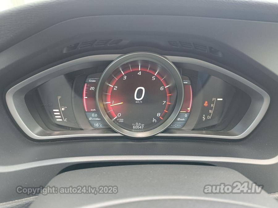 Brūns Volvo V40 2013 Tallina, ar dzinēja tilpumu 1.60 L un nobraukumu 61 tūkst. km par 9300 €, foto 12 vietnē AUTOMOTO.COM.LV