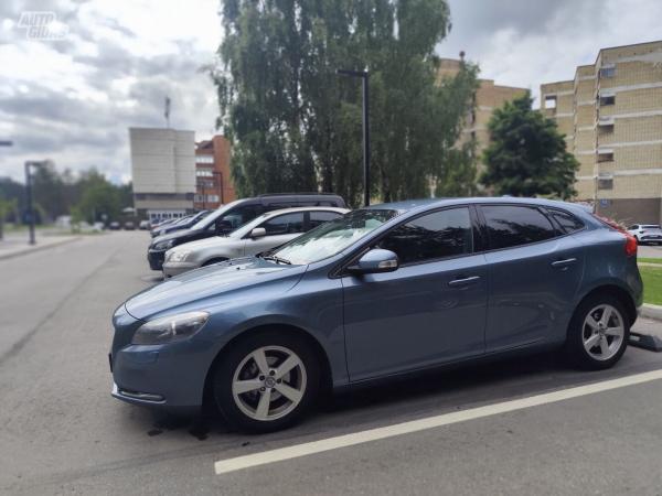 Volvo V40 2013 Visaginas, ar dzinēja tilpumu 1.60 L un nobraukumu 252 tūkst. km par 5250 €, foto 6 vietnē AUTOMOTO.COM.LV