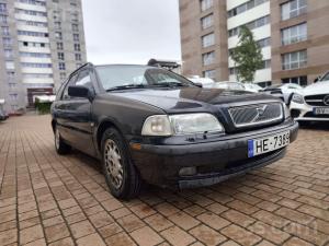 Зеленый Вольво В40 1997 в Рига, объемом двигателя 2.00 л и пробегом 0 тыс. км за 300 €, фото 1 на AUTOMOTO.COM.LV