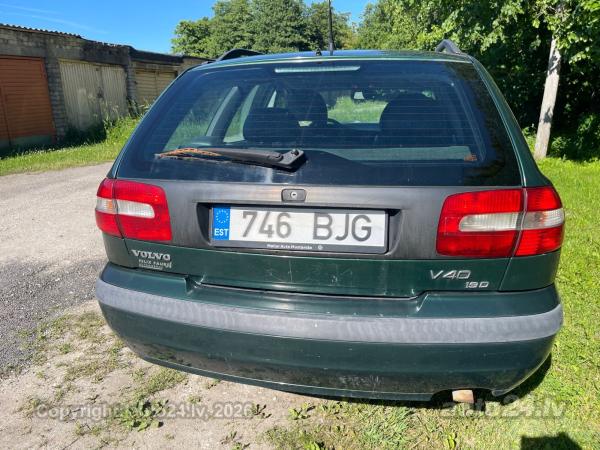 Зеленый Вольво В40 2001 в Хаапсалу, объемом двигателя 1.90 л и пробегом 360 тыс. км за 1300 €, фото 3 на AUTOMOTO.COM.LV