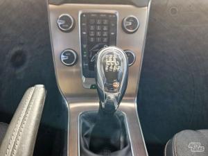 Pelēks Volvo V40 2013 Širvintos, ar dzinēja tilpumu 2.00 L un nobraukumu 264 tūkst. km par 6750 €, foto 17 vietnē AUTOMOTO.COM.LV
