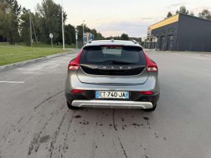 Grey Volvo V40 2018 in Taurage, with an engine capacity of 1.97 L and mileage of 236 thousand km for 8400 €, photo 5 on AUTOMOTO.COM.LV