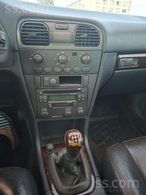 Grey Volvo V40 2002 in Riga, with an engine capacity of 1.90 L and mileage of 307 thousand km for 1050 €, photo 13 on AUTOMOTO.COM.LV