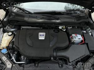 Pelēks Volvo V40 2012 Rīga, ar dzinēja tilpumu 2.00 L un nobraukumu 144 tūkst. km par 6990 €, foto 14 vietnē AUTOMOTO.COM.LV