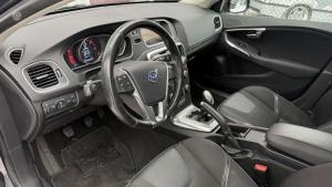 Grey Volvo V40 2012 in Ukmerge, with an engine capacity of 1.56 L and mileage of 278 thousand km for 4500 €, photo 11 on AUTOMOTO.COM.LV