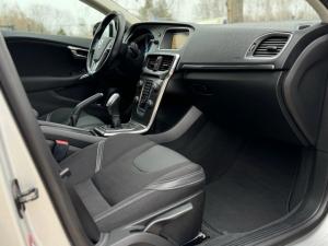 Серый Вольво В40 2012 в Рига, объемом двигателя 1.60 л и пробегом 235 тыс. км за 8300 €, фото 15 на AUTOMOTO.COM.LV