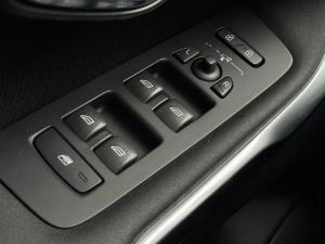 Серый Вольво В40 2012 в Рига, объемом двигателя 1.60 л и пробегом 235 тыс. км за 8300 €, фото 17 на AUTOMOTO.COM.LV
