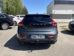 Grey Volvo V40 2012 in Riga, with an engine capacity of 2.00 L and mileage of 283 thousand km for 6490 €, photo 7 on AUTOMOTO.COM.LV