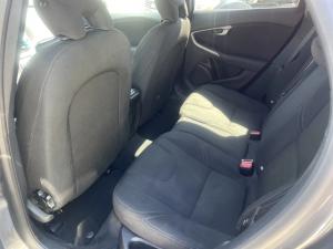 Grey Volvo V40 2012 in Riga, with an engine capacity of 2.00 L and mileage of 283 thousand km for 6490 €, photo 15 on AUTOMOTO.COM.LV