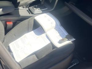 Grey Volvo V40 2012 in Riga, with an engine capacity of 2.00 L and mileage of 283 thousand km for 6490 €, photo 26 on AUTOMOTO.COM.LV