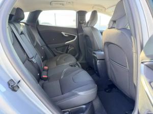 Grey Volvo V40 2012 in Riga, with an engine capacity of 1.60 L and mileage of 122 thousand km for 8500 €, photo 15 on AUTOMOTO.COM.LV