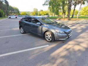 Grey Volvo V40 2012 in Kaunas, with an engine capacity of 1.98 L and mileage of 288 thousand km for 5200 €, photo 8 on AUTOMOTO.COM.LV