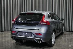 Grey Volvo V40 2013 in Marijampole, with an engine capacity of 1.98 L and mileage of 262 thousand km for 7950 €, photo 10 on AUTOMOTO.COM.LV