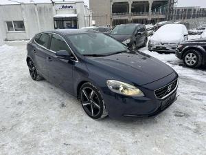 Pelēks Volvo V40 2013 Kauņa, ar dzinēja tilpumu 1.56 L un nobraukumu 216 tūkst. km par 5450 €, foto 3 vietnē AUTOMOTO.COM.LV