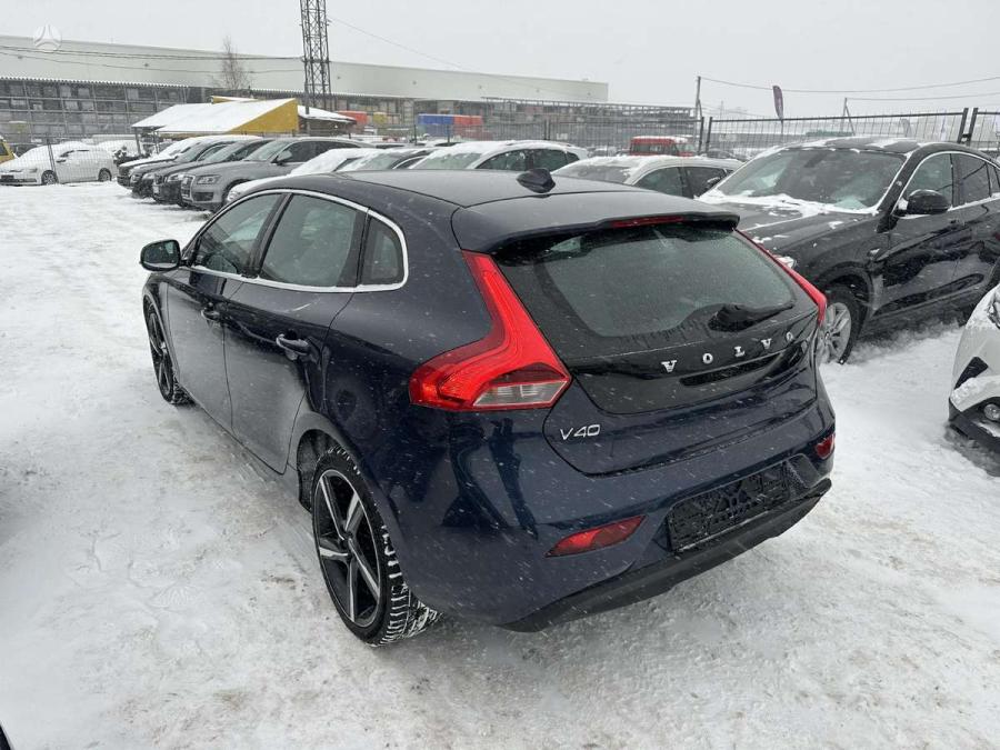 Pelēks Volvo V40 2013 Kauņa, ar dzinēja tilpumu 1.56 L un nobraukumu 216 tūkst. km par 5450 €, foto 16 vietnē AUTOMOTO.COM.LV