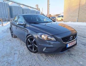 Grey Volvo V40 2013 in Ukmerge, with an engine capacity of 1.56 L and mileage of 254 thousand km for 6400 €, photo 6 on AUTOMOTO.COM.LV