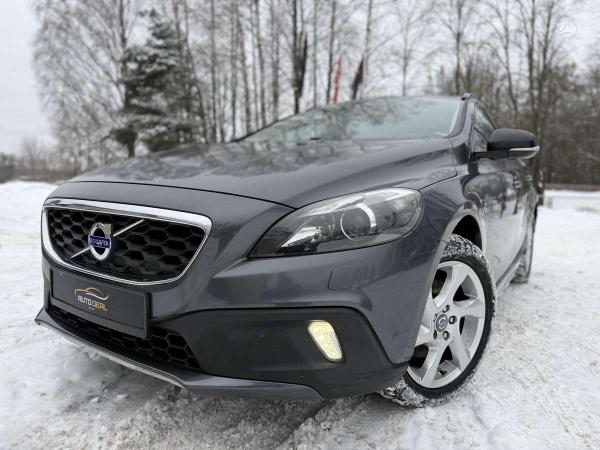Pelēks Volvo V40 2013 Kazlų Rūda, ar dzinēja tilpumu 1.56 L un nobraukumu 247 tūkst. km par 6500 €, foto 1 vietnē AUTOMOTO.COM.LV
