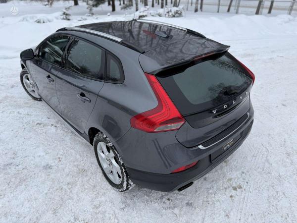 Pelēks Volvo V40 2013 Kazlų Rūda, ar dzinēja tilpumu 1.56 L un nobraukumu 247 tūkst. km par 6500 €, foto 7 vietnē AUTOMOTO.COM.LV