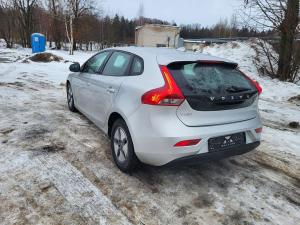 Grey Volvo V40 2013 in Kaunas, with an engine capacity of 1.56 L and mileage of 212 thousand km for 4200 €, photo 5 on AUTOMOTO.COM.LV