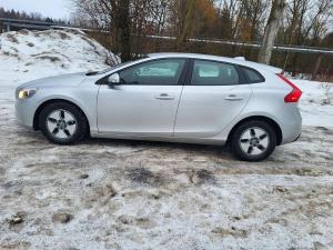 Grey Volvo V40 2013 in Kaunas, with an engine capacity of 1.56 L and mileage of 212 thousand km for 4200 €, photo 8 on AUTOMOTO.COM.LV