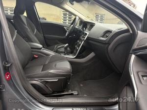 Pelēks Volvo V40 2013 Tallina, ar dzinēja tilpumu 1.60 L un nobraukumu 280 tūkst. km par 6499 €, foto 13 vietnē AUTOMOTO.COM.LV