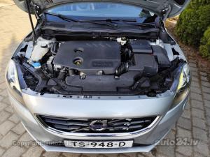 Pelēks Volvo V40 2013 Paide, ar dzinēja tilpumu 1.60 L un nobraukumu 253 tūkst. km par 6990 €, foto 17 vietnē AUTOMOTO.COM.LV