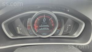 Pelēks Volvo V40 2013 Liepāja, ar dzinēja tilpumu 2.00 L un nobraukumu 275 tūkst. km par 7500 €, foto 14 vietnē AUTOMOTO.COM.LV