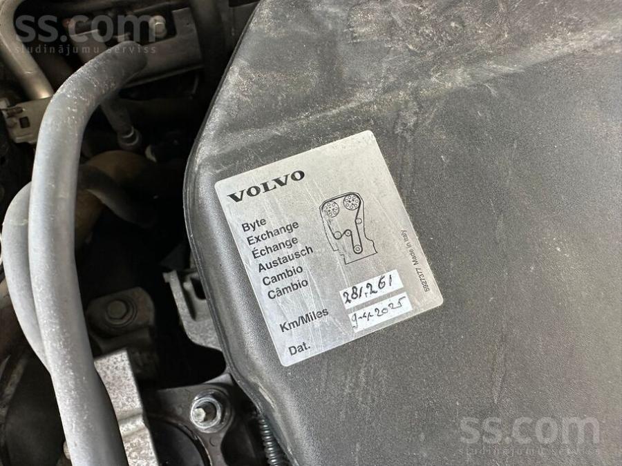 Серый Вольво В40 2013 в Рига, объемом двигателя 1.60 л и пробегом 0 тыс. км за 7150 €, фото 25 на AUTOMOTO.COM.LV