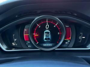 Серый Вольво В40 2013 в Елгава, объемом двигателя 1.60 л и пробегом 242 тыс. км за 5190 €, фото 19 на AUTOMOTO.COM.LV