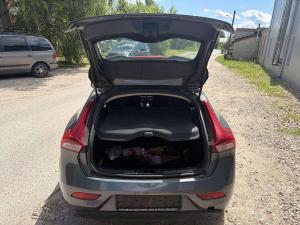 Grey Volvo V40 2013 in Ukmerge, with an engine capacity of 1.60 L and mileage of 349 thousand km for 3450 €, photo 11 on AUTOMOTO.COM.LV