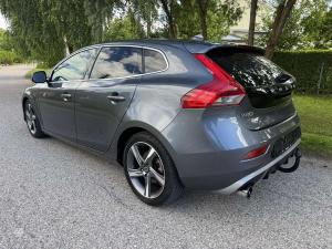 Pelēks Volvo V40 2013 Alīta, ar dzinēja tilpumu 1.56 L un nobraukumu 245 tūkst. km par 6200 €, foto 7 vietnē AUTOMOTO.COM.LV