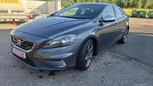 Grey Volvo V40 2013 in Svencionys, with an engine capacity of 1.56 L and mileage of 358 thousand km for 4999 €, photo  on AUTOMOTO.COM.LV
