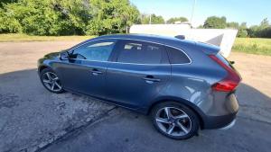 Grey Volvo V40 2013 in Svencionys, with an engine capacity of 1.56 L and mileage of 358 thousand km for 4999 €, photo 8 on AUTOMOTO.COM.LV