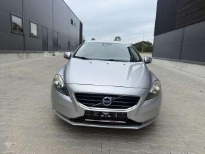 Pelēks Volvo V40 2013 Šauļi, ar dzinēja tilpumu 1.56 L un nobraukumu 220 tūkst. km par 4550 €, foto 3 vietnē AUTOMOTO.COM.LV