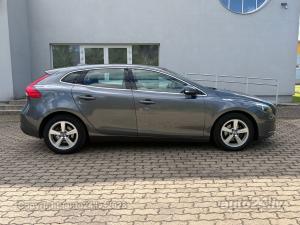 Pelēks Volvo V40 2013 Tallina, ar dzinēja tilpumu 1.60 L un nobraukumu 282 tūkst. km par 6499 €, foto 9 vietnē AUTOMOTO.COM.LV