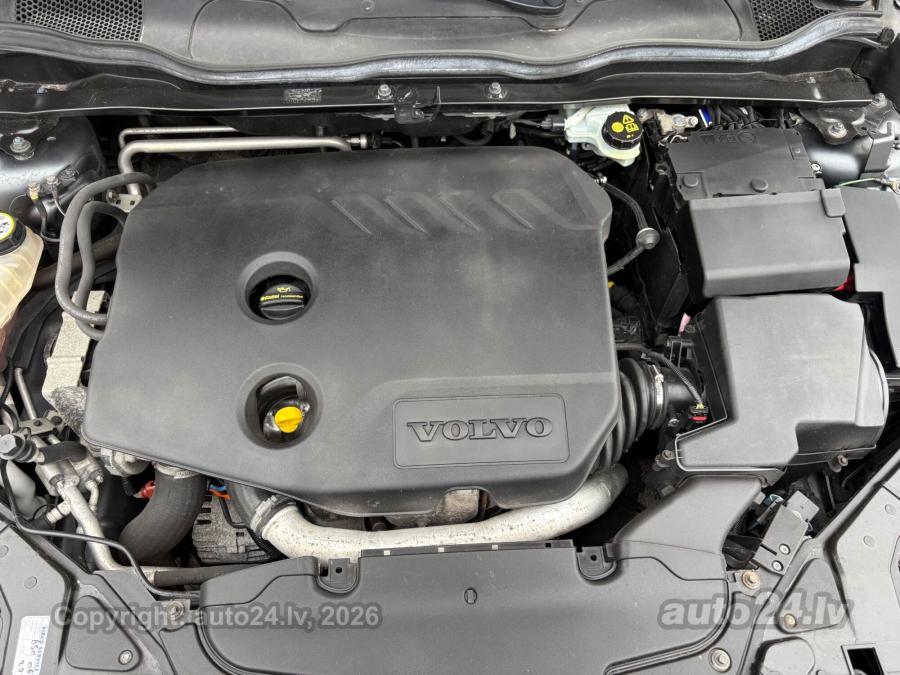 Pelēks Volvo V40 2013 Tallina, ar dzinēja tilpumu 1.60 L un nobraukumu 282 tūkst. km par 6499 €, foto 26 vietnē AUTOMOTO.COM.LV