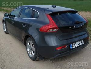 Grey Volvo V40 2013 in Liepaja, with an engine capacity of 1.60 L and mileage of 241 thousand km for 5000 €, photo  on AUTOMOTO.COM.LV