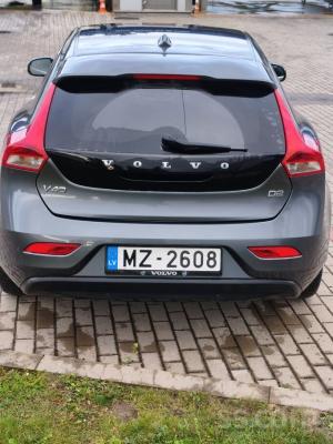Grey Volvo V40 2013 in Rezekne, with an engine capacity of 1.60 L and mileage of 345 thousand km for 5500 €, photo 3 on AUTOMOTO.COM.LV