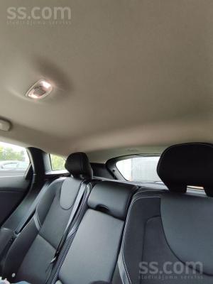 Grey Volvo V40 2013 in Rezekne, with an engine capacity of 1.60 L and mileage of 345 thousand km for 5500 €, photo 8 on AUTOMOTO.COM.LV