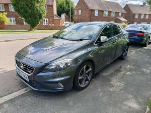 Pelēks Volvo V40 2013 Kauņa, ar dzinēja tilpumu 0.00 L un nobraukumu 179 tūkst. km par 2500 €, foto  vietnē AUTOMOTO.COM.LV