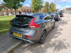 Pelēks Volvo V40 2013 Kauņa, ar dzinēja tilpumu 0.00 L un nobraukumu 179 tūkst. km par 2500 €, foto 3 vietnē AUTOMOTO.COM.LV